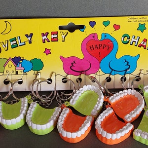 Vintage Keychain Dental Dentures Teeth Key Chain Holder Keyrings Nos ...