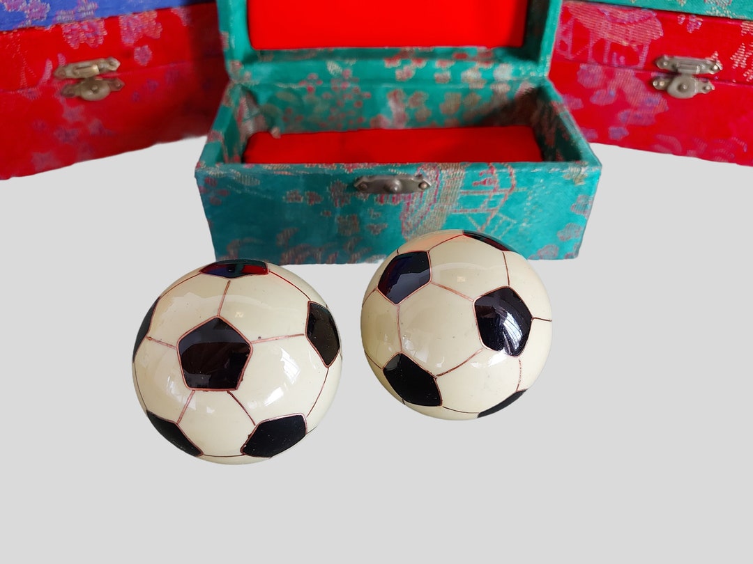 Vintage Baoding Balls: Chinese Iron Football Design, Meditation Chimes ...