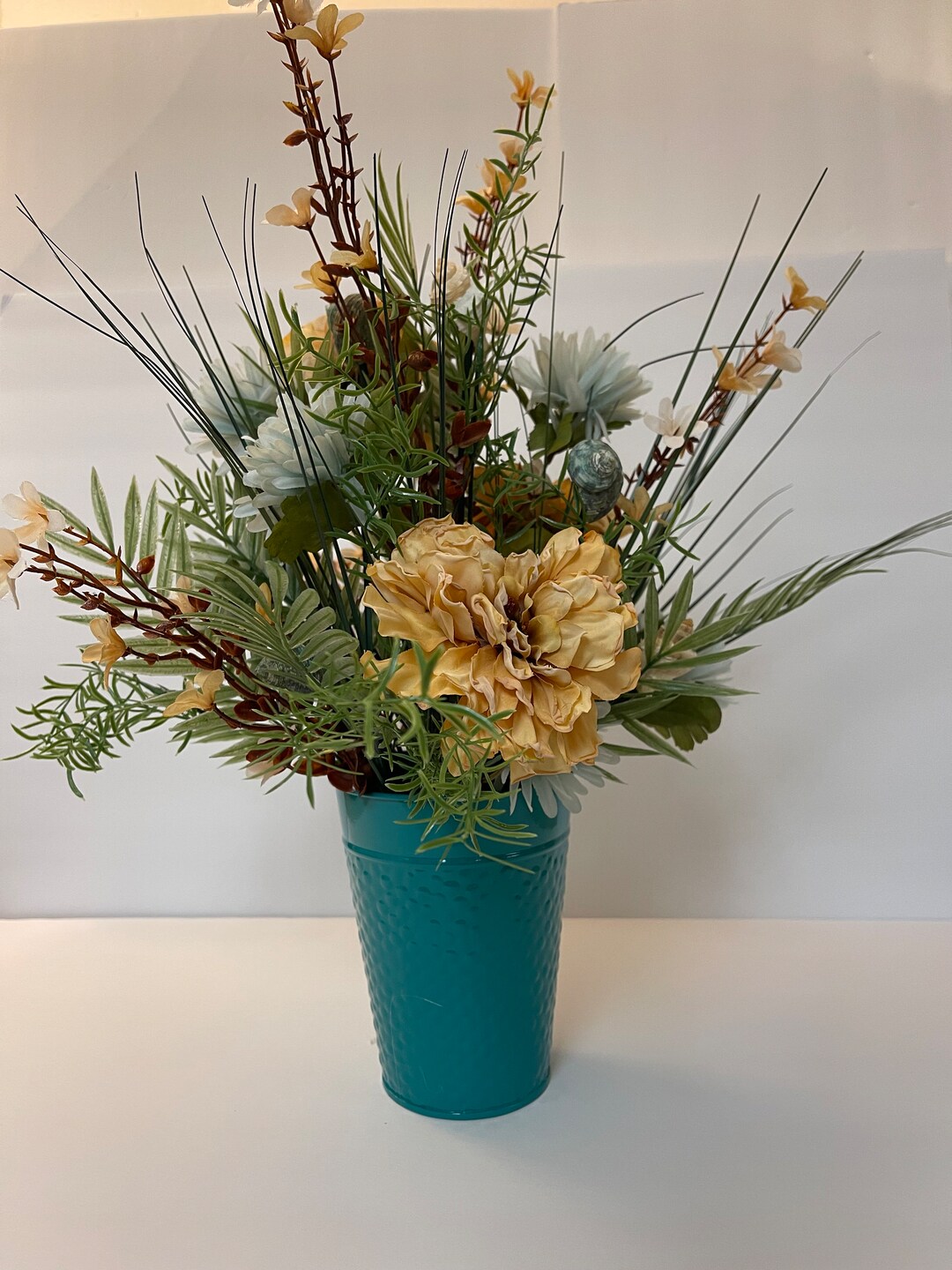 Seashell Beach Floral Arrangement / Ocean Centerpiece, Wedding Gift ...