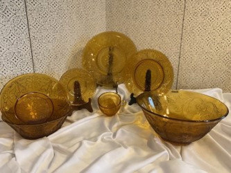 Indiana Amber Glass Daisy Pattern - Etsy