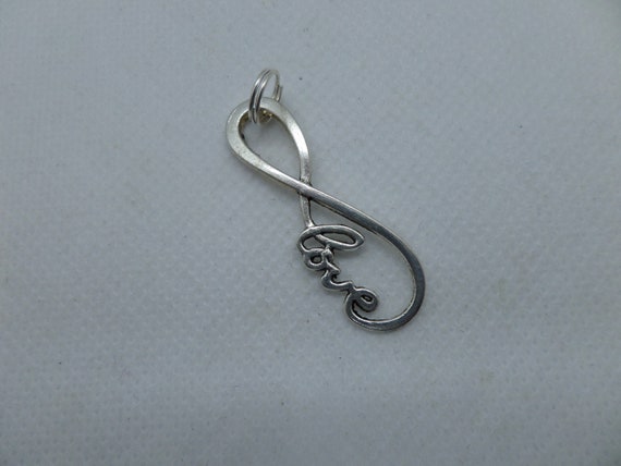 Infinity love in cursive writing silver pendant - Gem