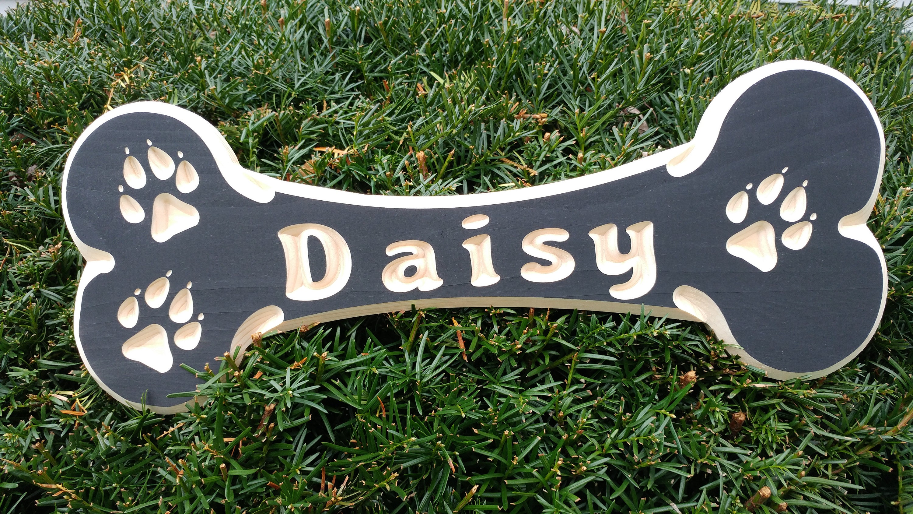 Large Dog Bone Shaped Sign, Personalized Family Pet Name Wooden Sign ...