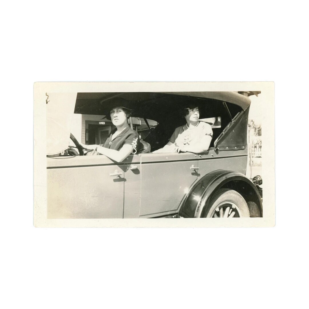 1920s Vintage Snapshot ~ Woman Driver and Passenger ~ Vintage Photo W17 ...
