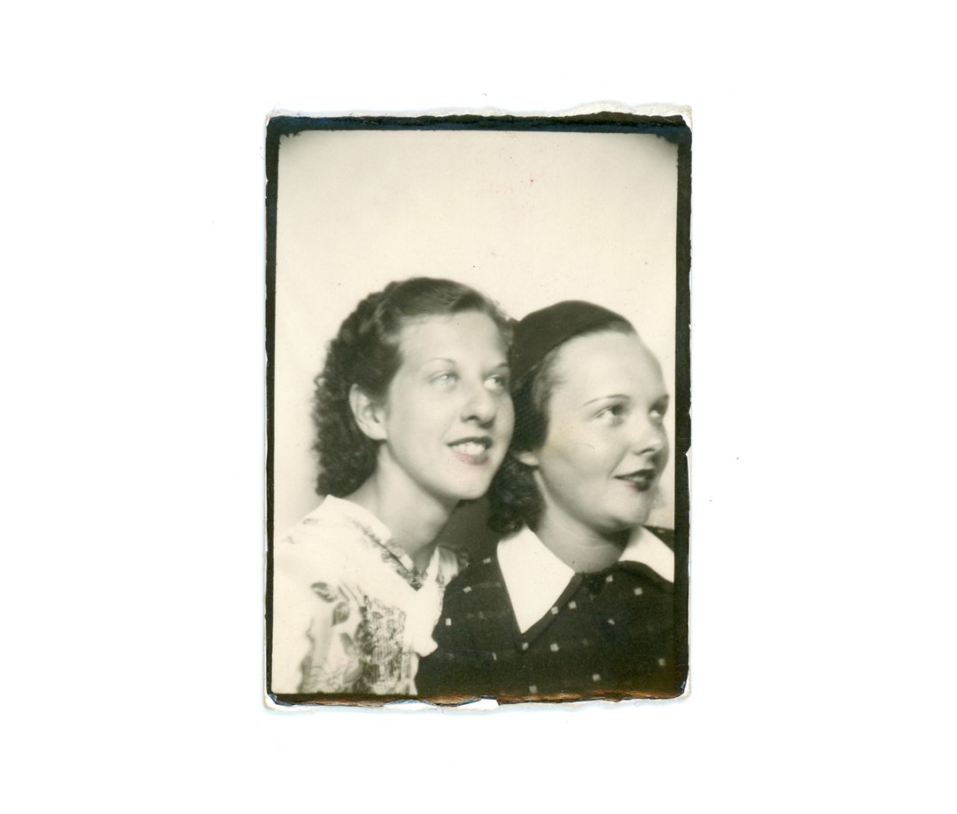 1940s Vintage Photo Booth ~ Couple of Young Women Looking to the Side ...