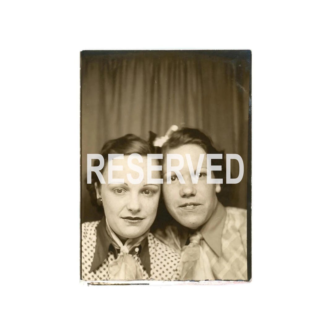 RESERVED for T ~ Eyebrows ~ Vintage Photo Booth ~ Couple of 1940s Women ...