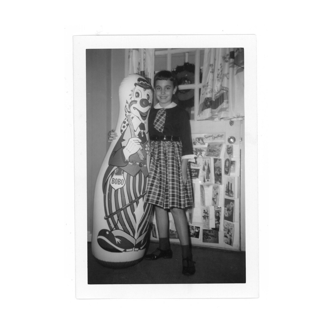 Bobo the Clown ~ Vintage Snapshot ~ Girl With Blow up Punching Bag and ...