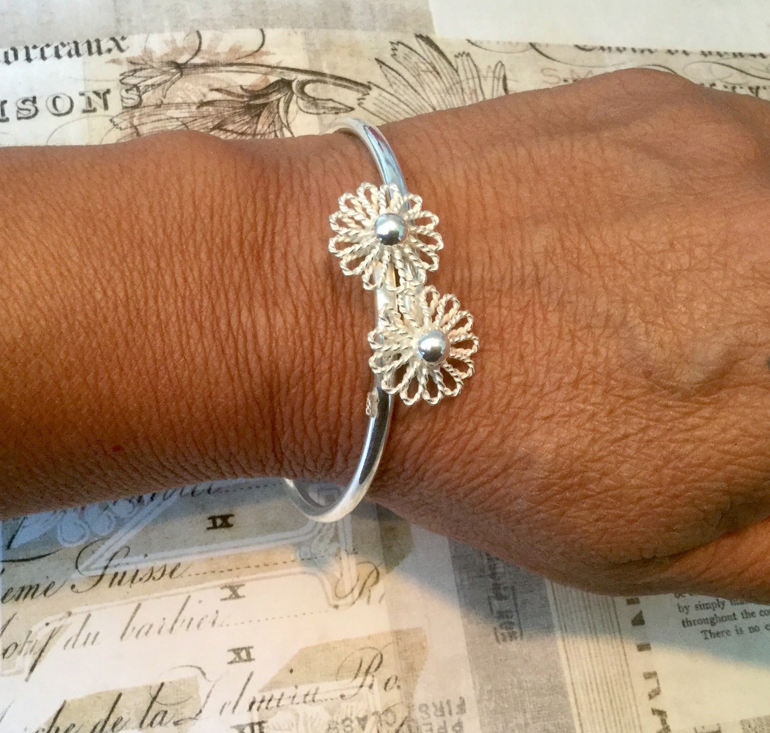 Daisy Cuff Bracelet, Sterling Silver, Flower Cuff Bangle Bracelet, Floral Bracelet - Etsy