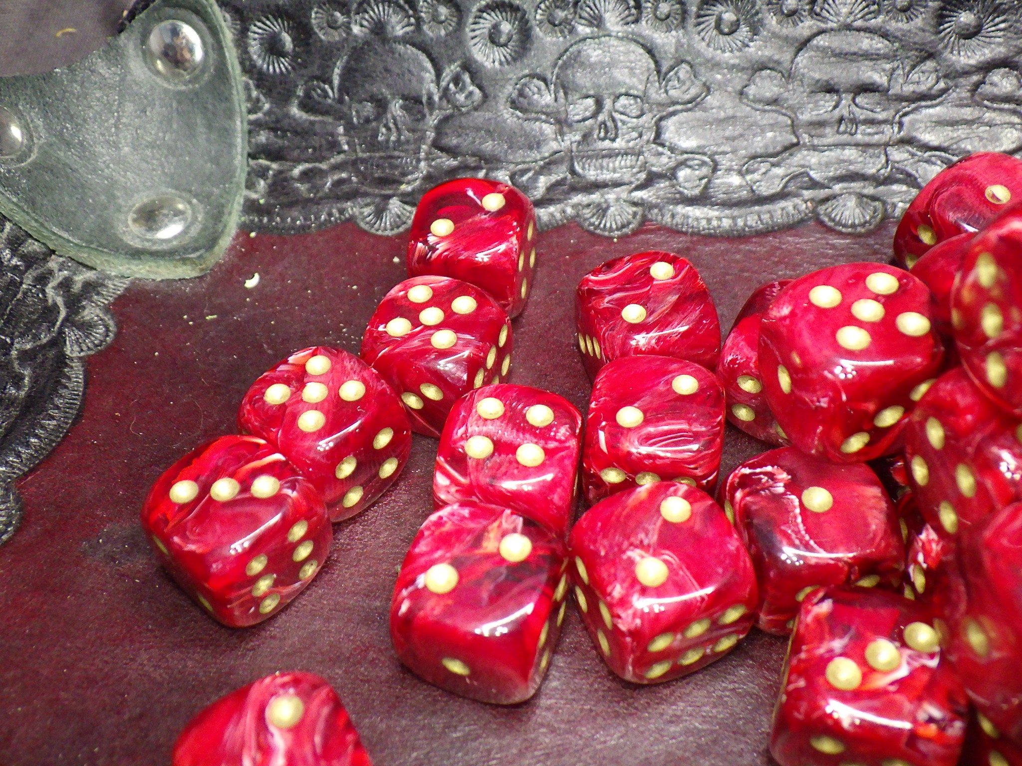 12mm Set of 36 D6 Dice - Burgundy With Gold - RPG Tool Tabletop ...