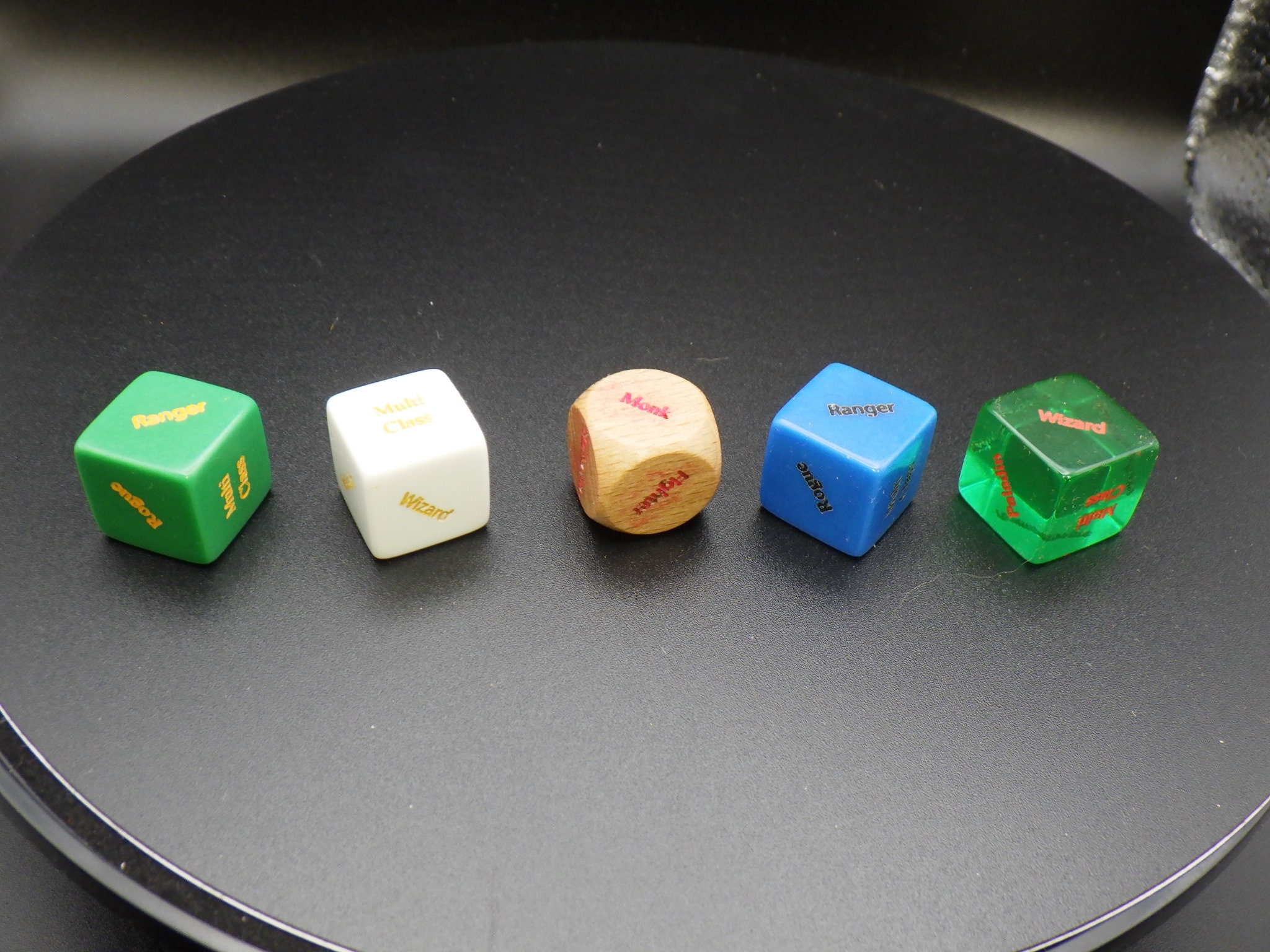 Custom RPG Fantasy Class Die V2 16mm Paladin Multiclass Ranger Sorcerer ...