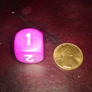 16mm D3 Three Sided Dice - Pink or Blue 1-3 Six Sided Die for DND RPG ...