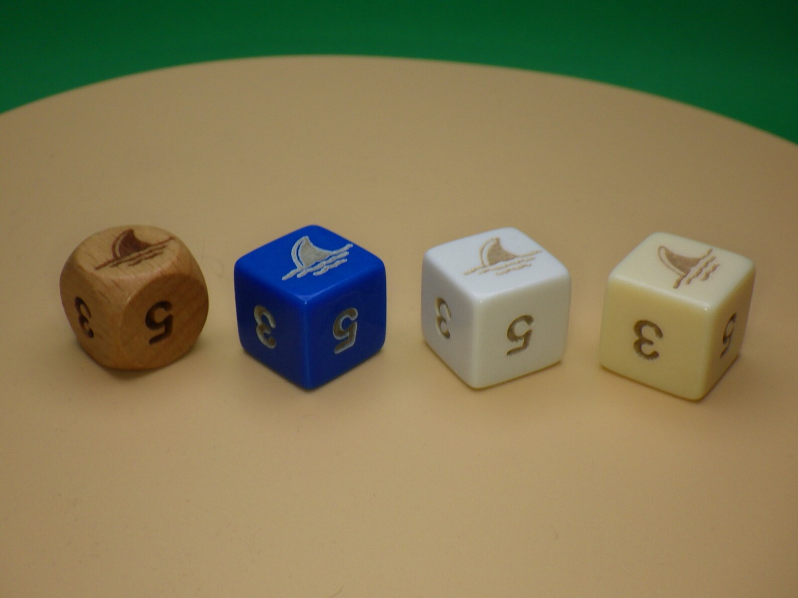 Shark Fin Custom D6 Die 16mm Six Sided RPG Tool Tabletop - Etsy