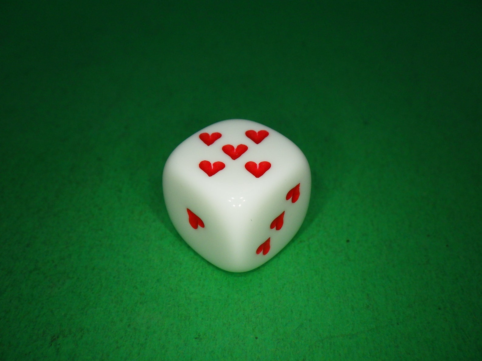 Heart Pip Dice / 16mm D6 Six-sided Die / Romance Gaming Supplies / MTG ...