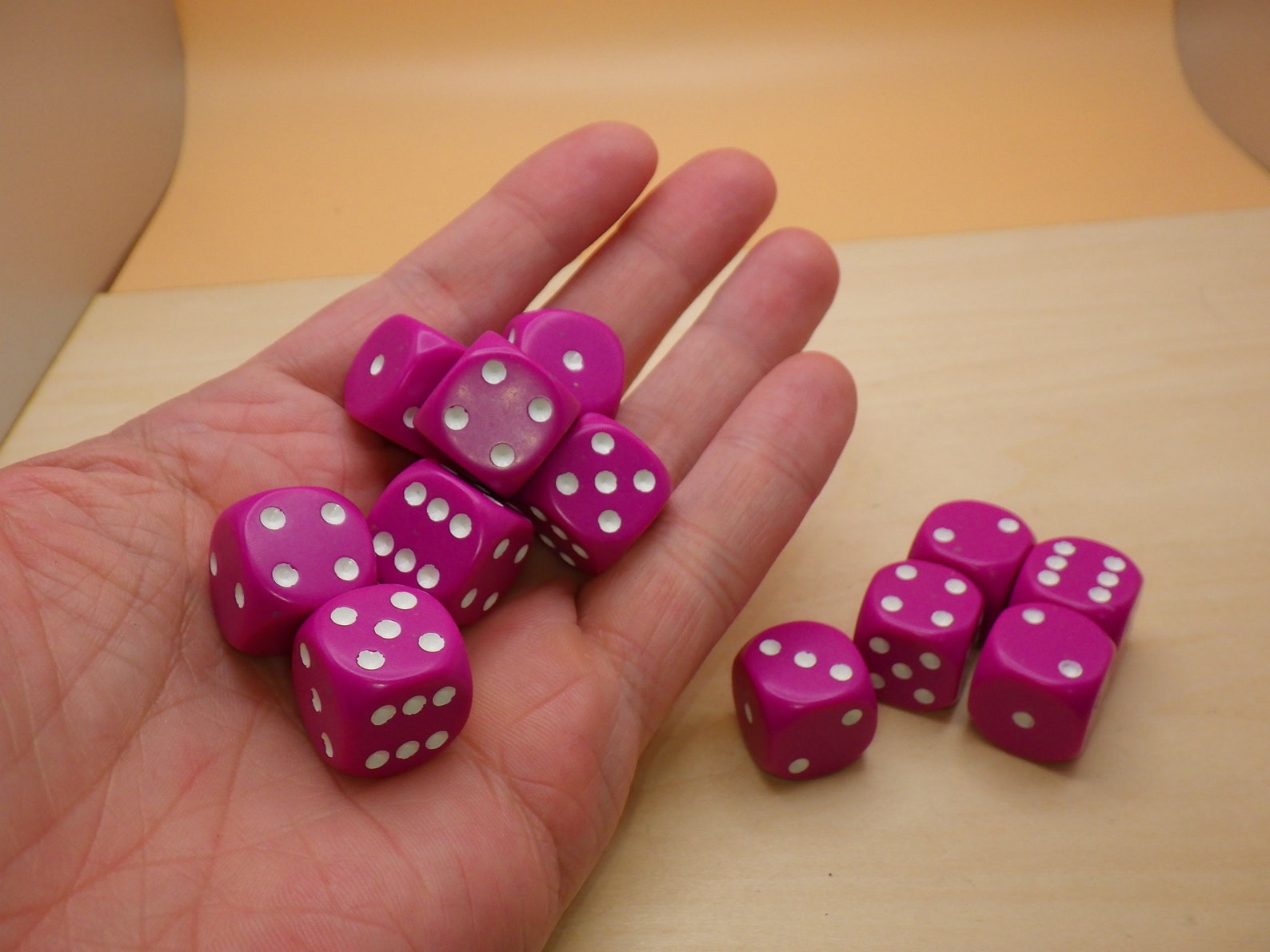 16mm 12D6 Dice Block - Lt Purple W/ White -tool Tabletop Roleplay Games ...