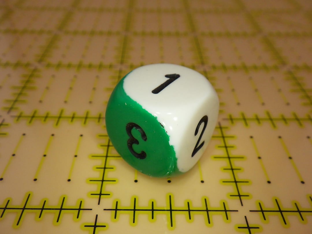 White & Green 16mm Three-sided Die (1D3)(1-3 Six-sided) - Tabletop ...
