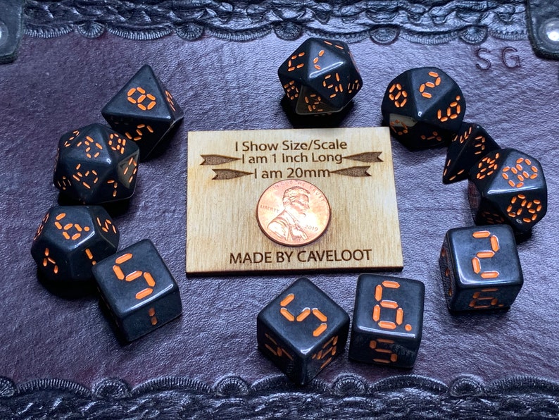 Retro Dice 11 Piece Polyhedral Set fly Dangerous - Etsy
