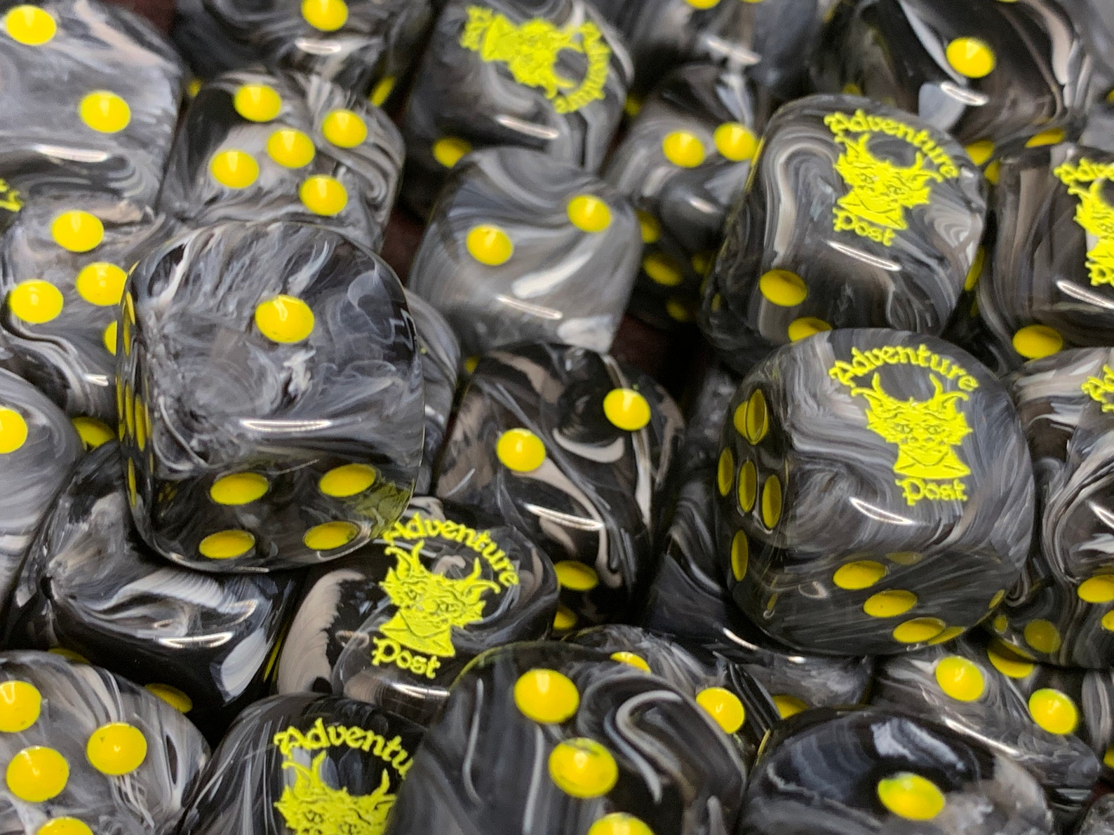 Adventure Post Logo Customized Six-sided Dice Yellow Dragon - Etsy