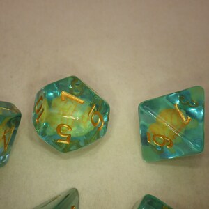 Turtle Dice 16mm 7 Die Polyhedral Dice Set - RPG Tool Tabletop Roleplay ...