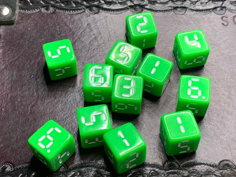 Retro Dice 12D6 twelve 6-sided isolated Tabletop - Etsy