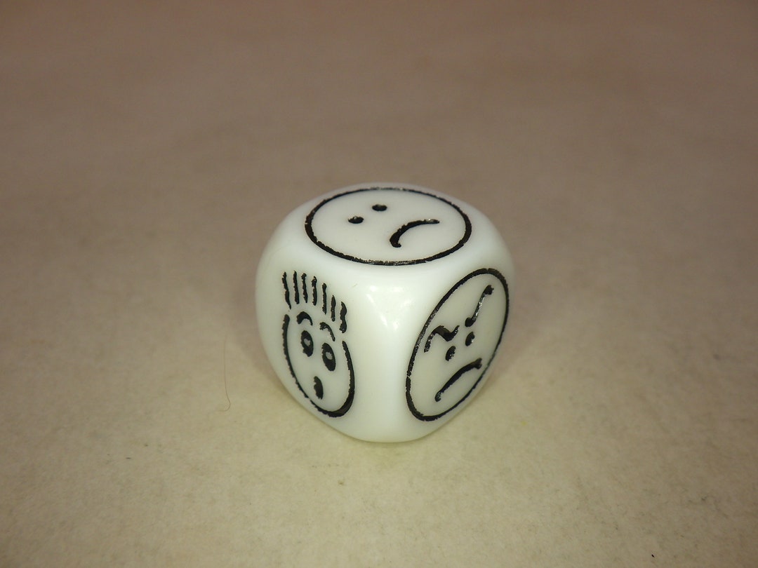 Smiley Faces 16mm D6 Die -white With Black- RPG Tool Tabletop Roleplay ...