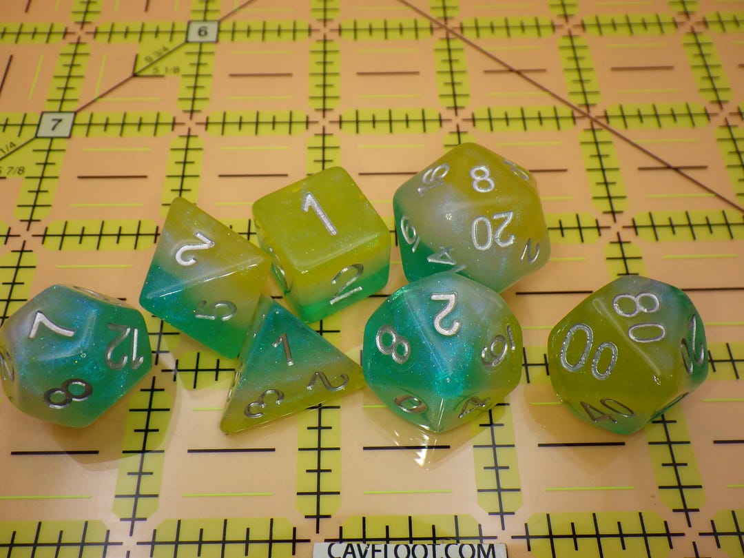 Layered Stardust Tropical 16mm 7 Die Polyhedral Dice Set - RPG Tool ...