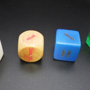 Custom RPG Fantasy Class Die V2 16mm Paladin Multiclass Ranger Sorcerer ...