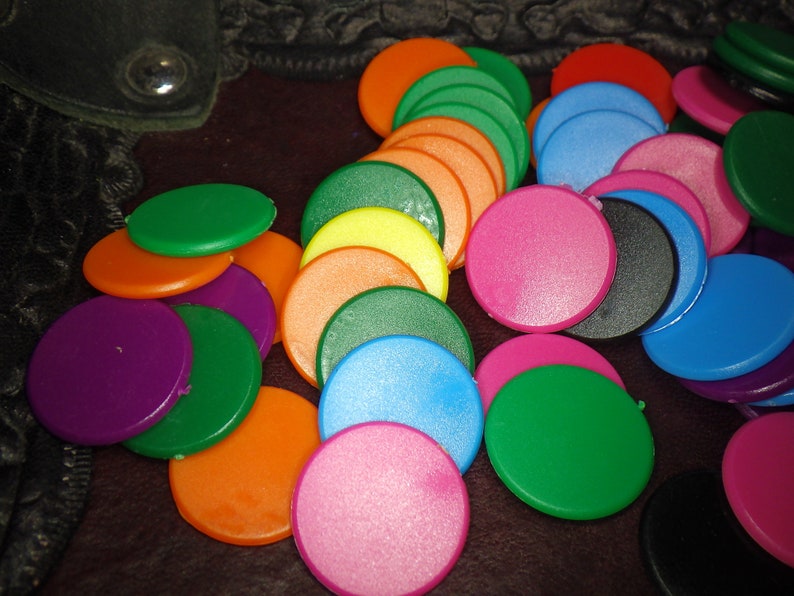 Pack of 100 Assorted 16mm Opaque Bingo Chips Tabletop Gaming - Etsy