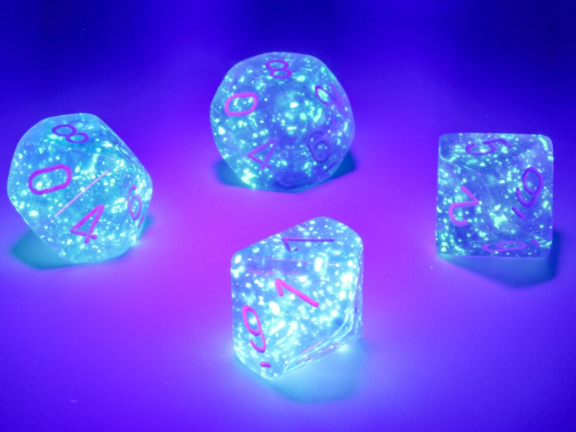 10D10 16mm Set of Ten D10 Dice - Borealis Glow in Dark Purple With ...