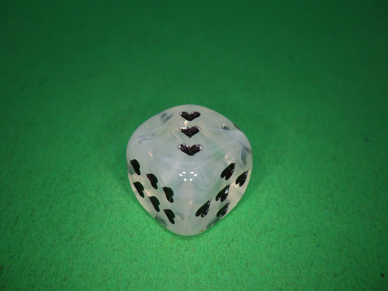 Heart Pip Dice / 16mm D6 Six-sided Die / Romance Gaming Supplies / MTG ...