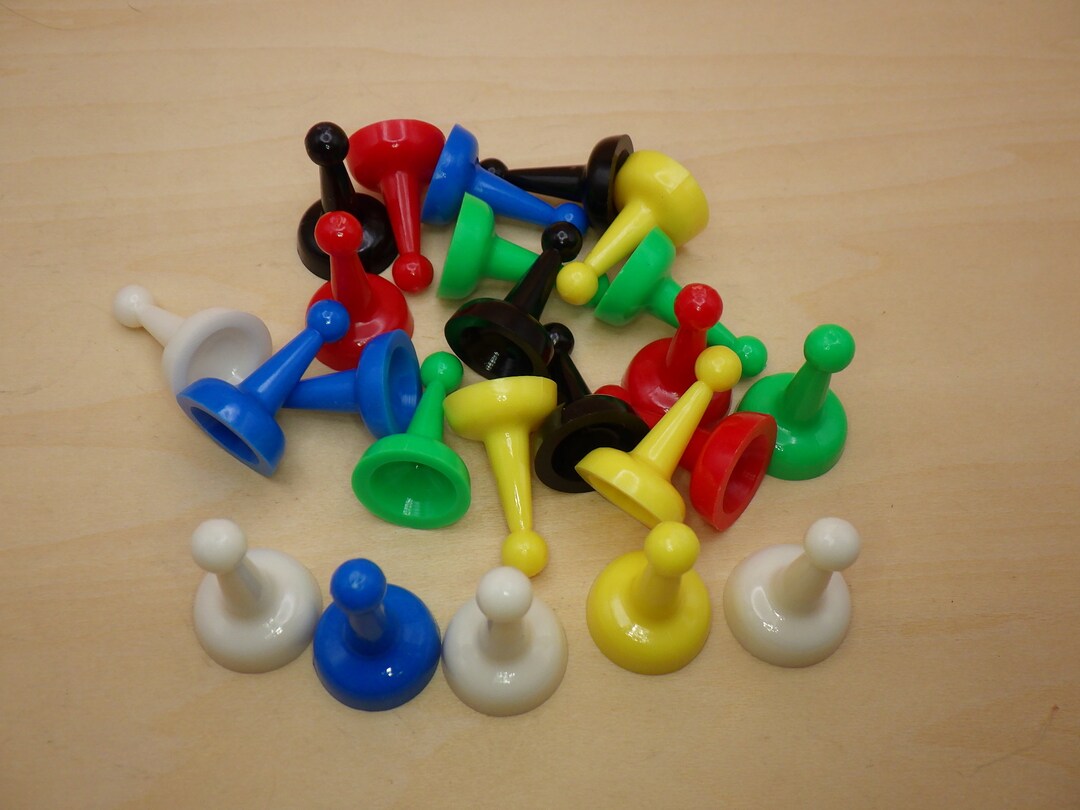 24 Colorful Game Pawns - 1" Plastic Board Game Pieces for RPG, Tabletop ...
