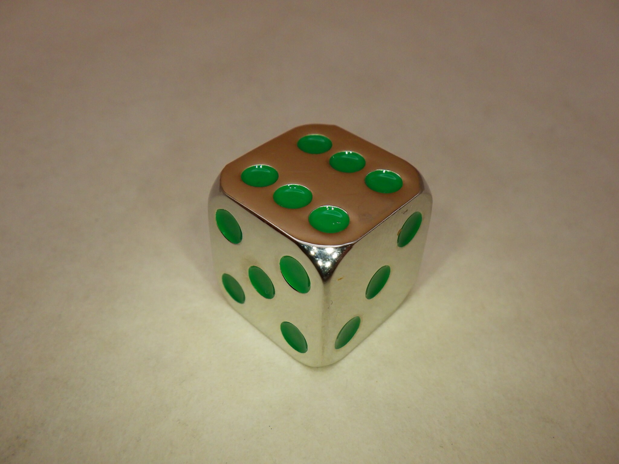 Silver Colored Metal With Colored Pips D6 (six-sided) Die - Tool Games ...
