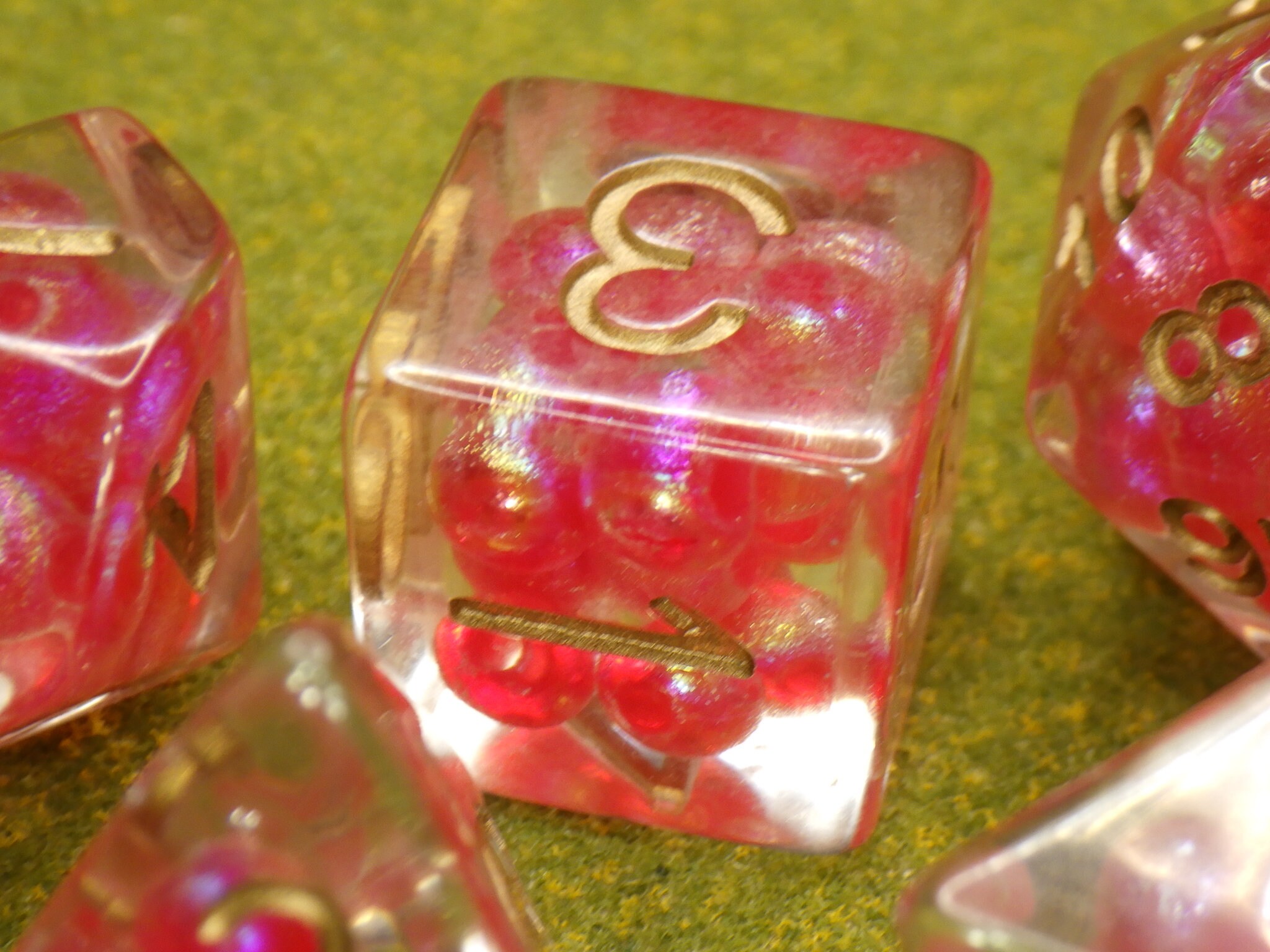 Pearl Red With Copper 16mm Polyhedral 7 Dice Set Tabletop RPG | Etsy