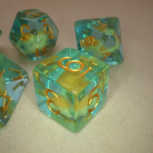 Turtle Dice 16mm 7 Die Polyhedral Dice Set - RPG Tool Tabletop Roleplay ...