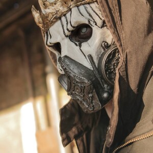 NUCLEAR KING (resin Full-face Skull Gas Mask) - Etsy