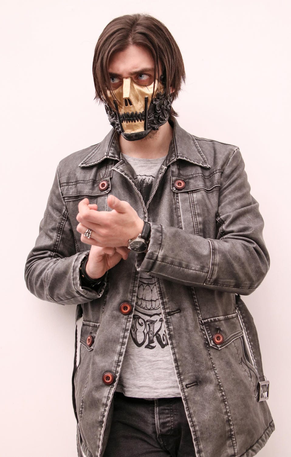 Official Store — 𝐈𝐯𝐚𝐧 𝐊𝐢𝐧𝐠 𝐀𝐫𝐭