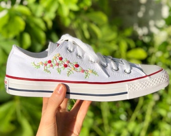 Custom Woman Chuck Taylor Converse Embroidered Space Galaxy | Etsy