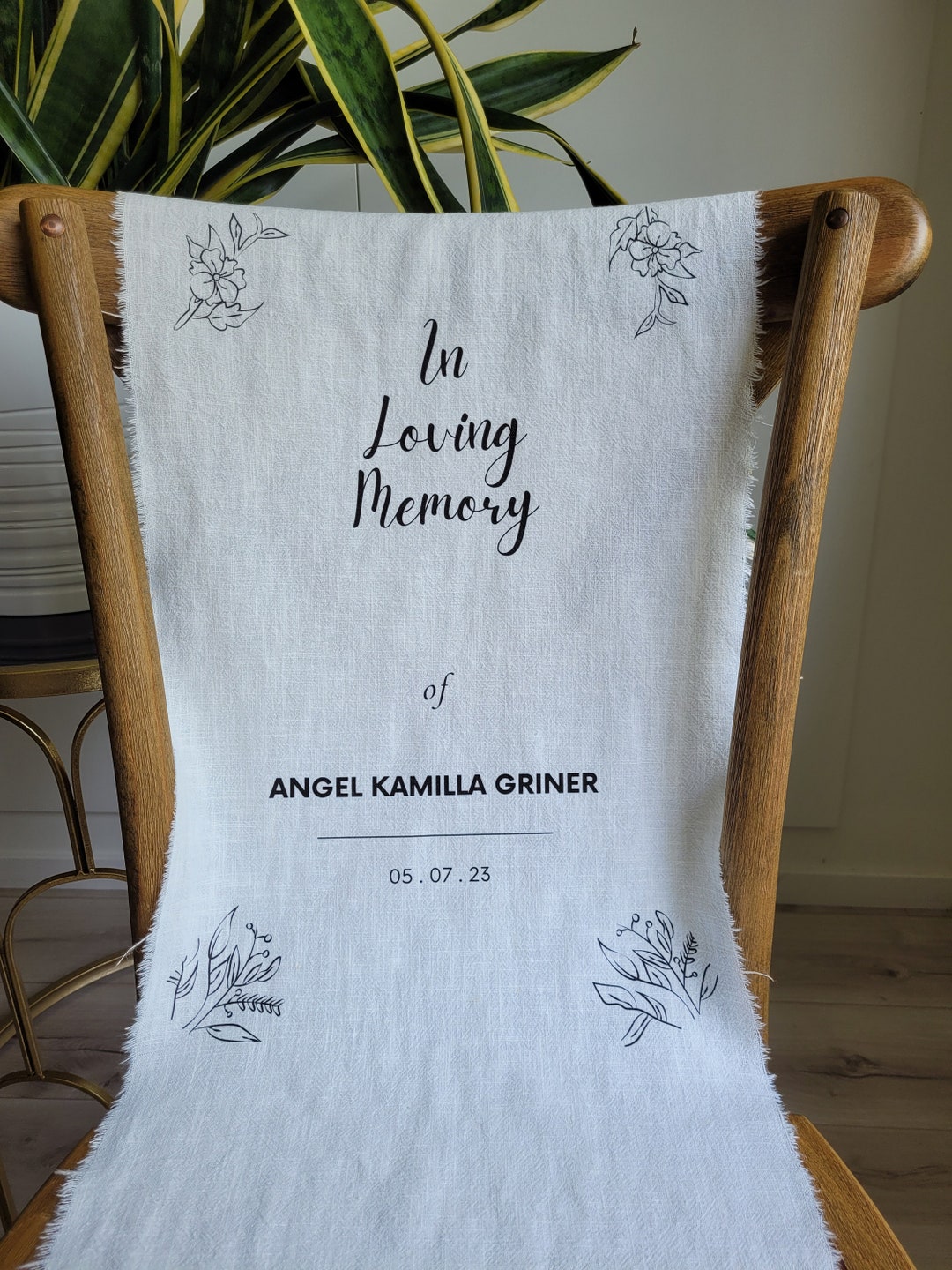 IN LOVING MEMORY Floral Chair Sign, Memorial Wedding Sign, Wedding ...