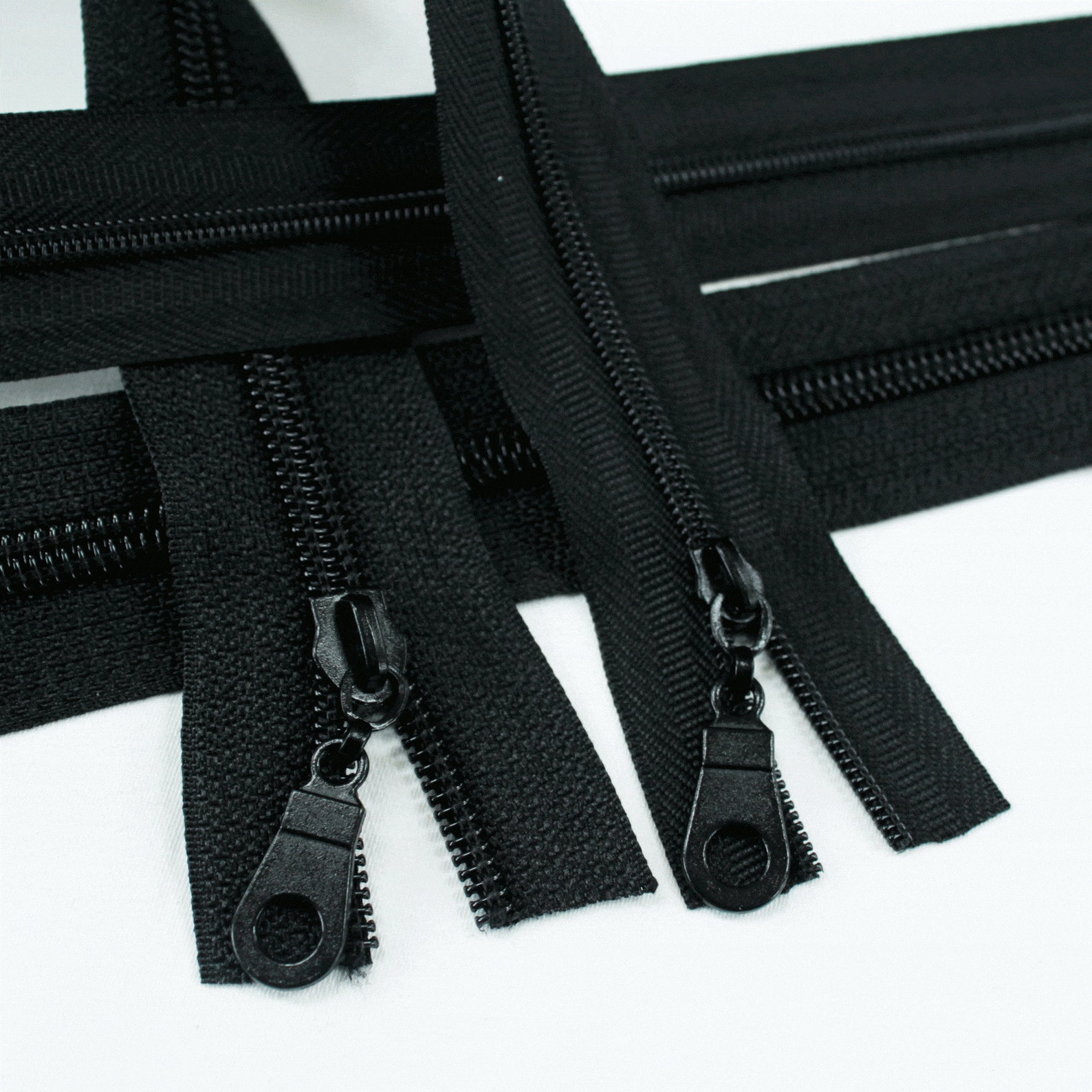 Size 3 Black Zipper With Black Coil 5 Yards & 15 Regular - Etsy