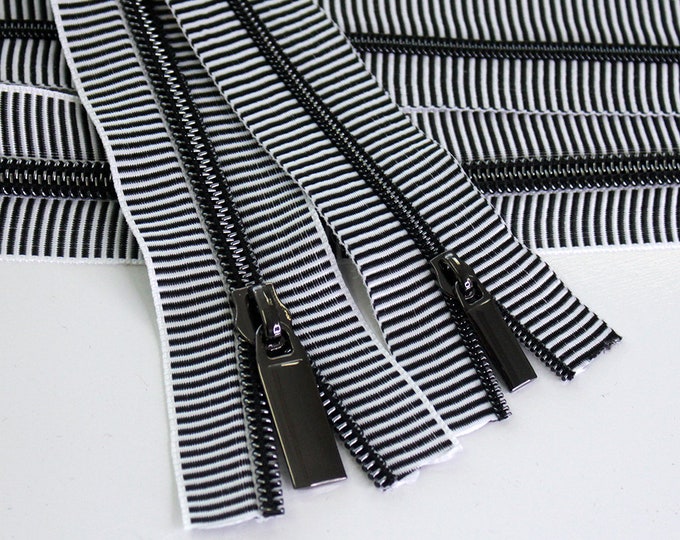 Size 5 Purple Zipper by the Yard With Rainbow Coil 5 Yards - Etsy