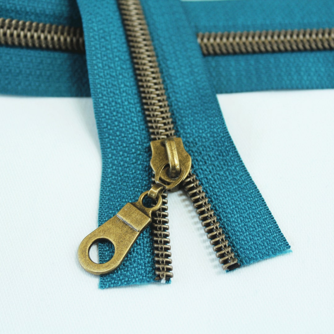 Size #5 Teal Zipper With Bronze Coil - 5 Yards & 15 Regular (donut ...