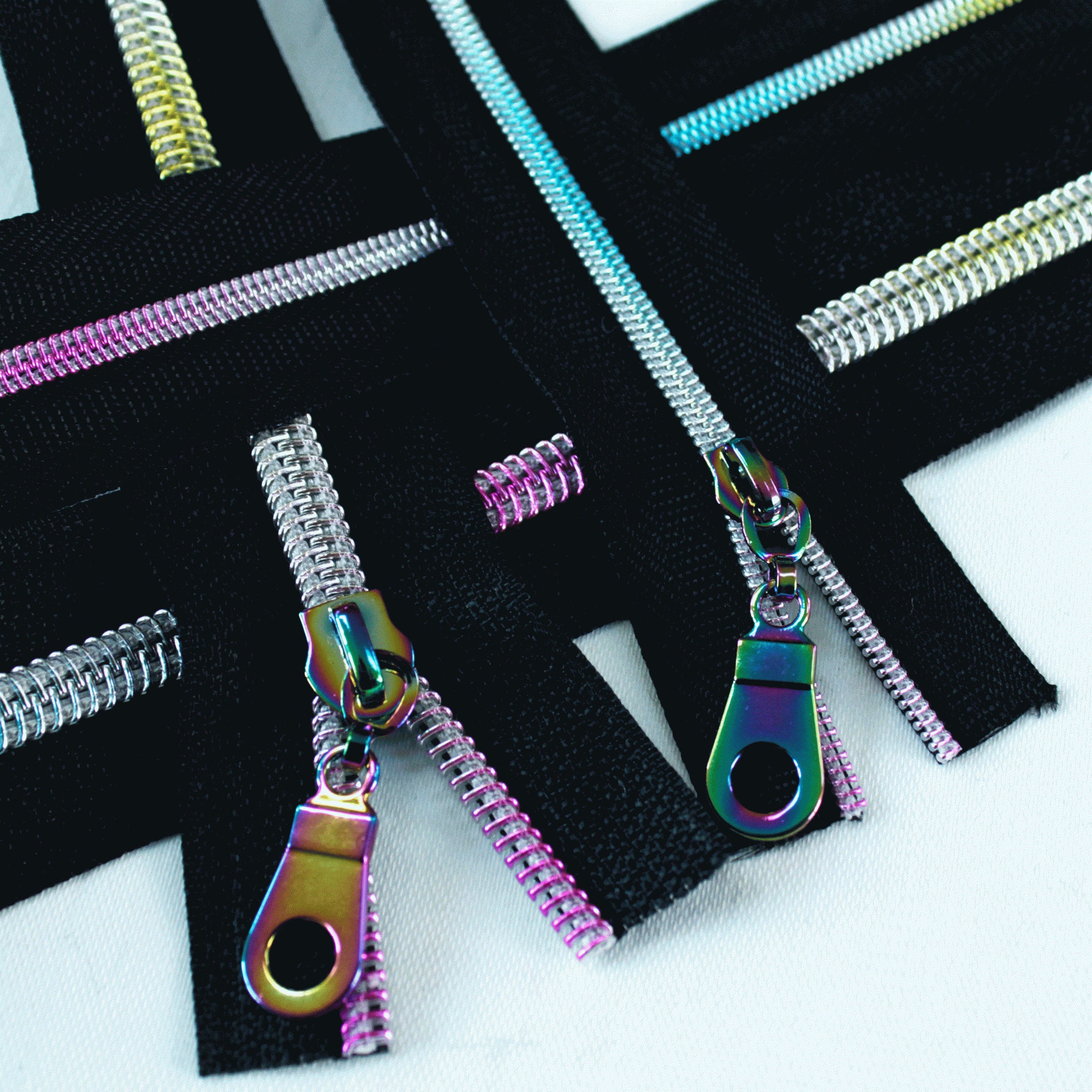 Size 3 Black Zipper by the Yard With Rainbow Coil 5 Yards & - Etsy