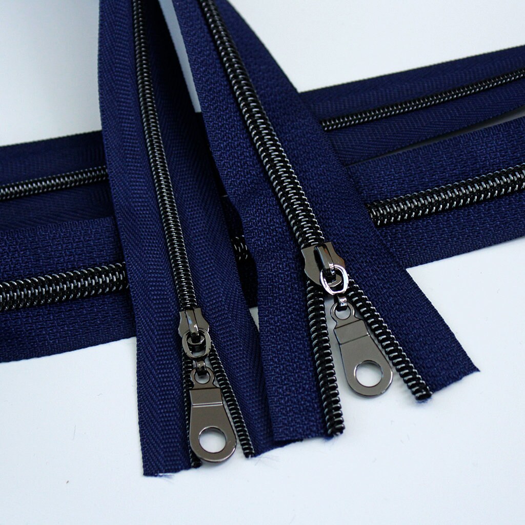 Size 3 Navy Blue Zipper With Gunmetal Coil 5 Yards & 15 Regular donut ...