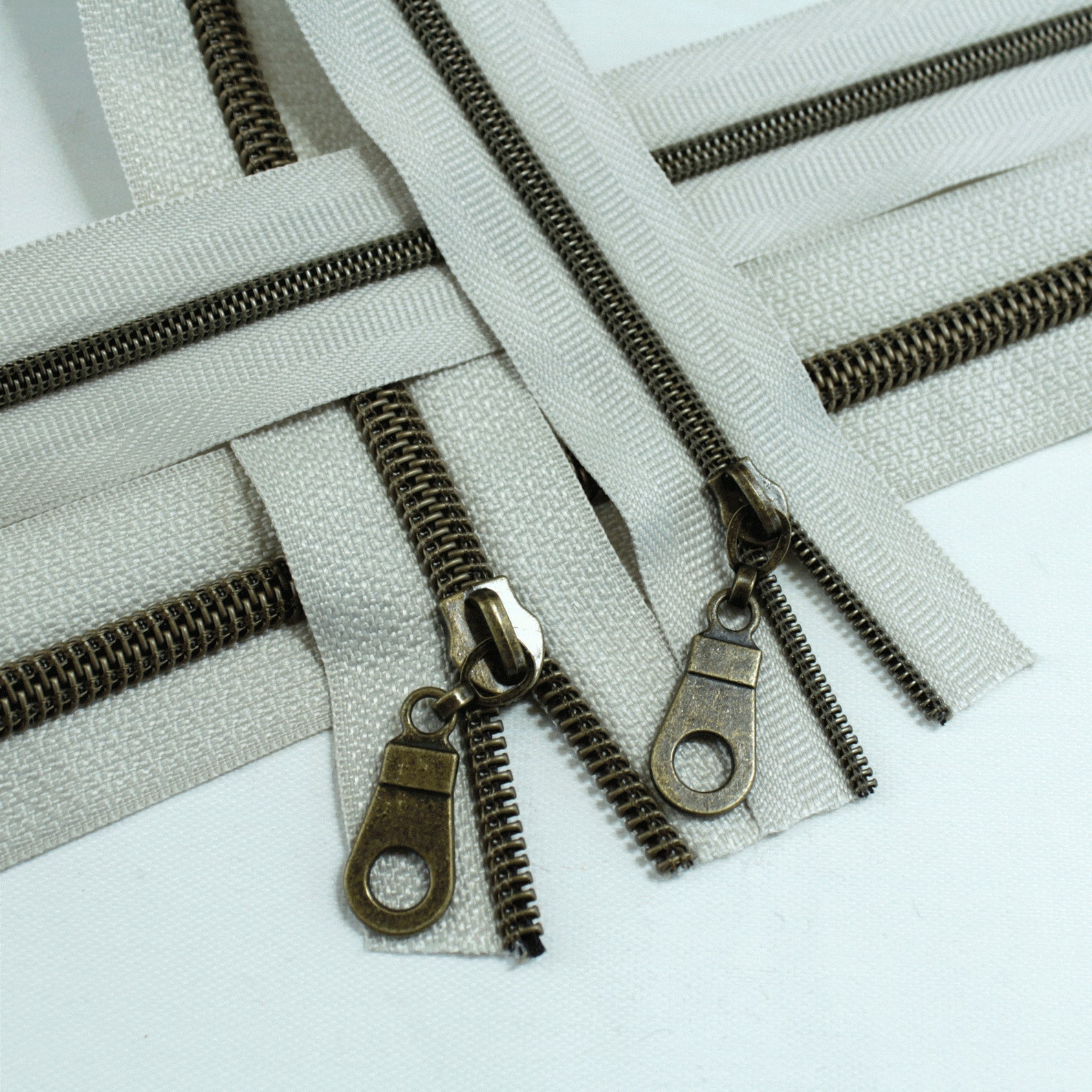 Size 3 Beige Zipper With Antique Bronze Coil 5 Yards & 15 - Etsy