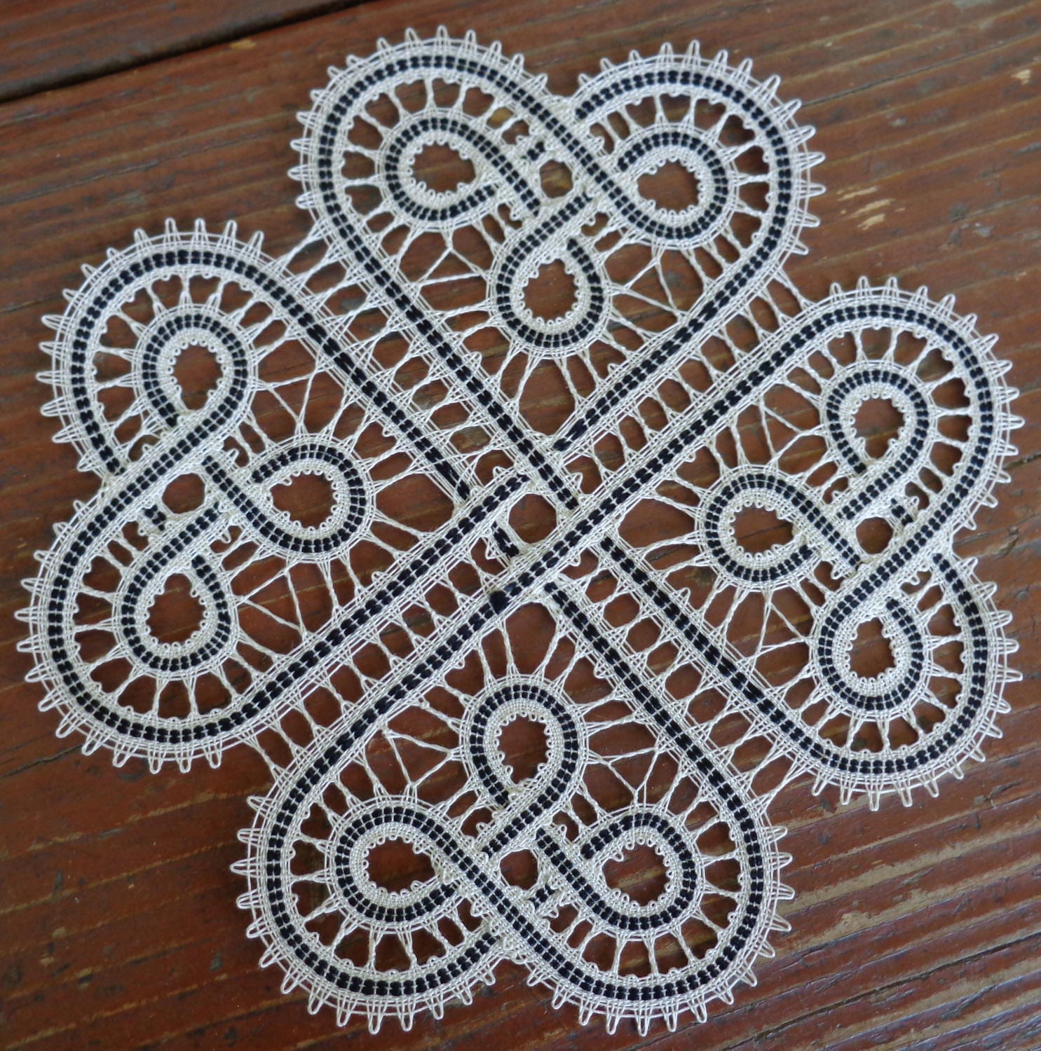 Bobbin Lace Pattern its Title: Four-leaf Clover - Etsy