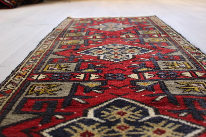 60 Year Old Yoruk Carpet / Vintage, Authentic, Ethnic, Handwoven ...