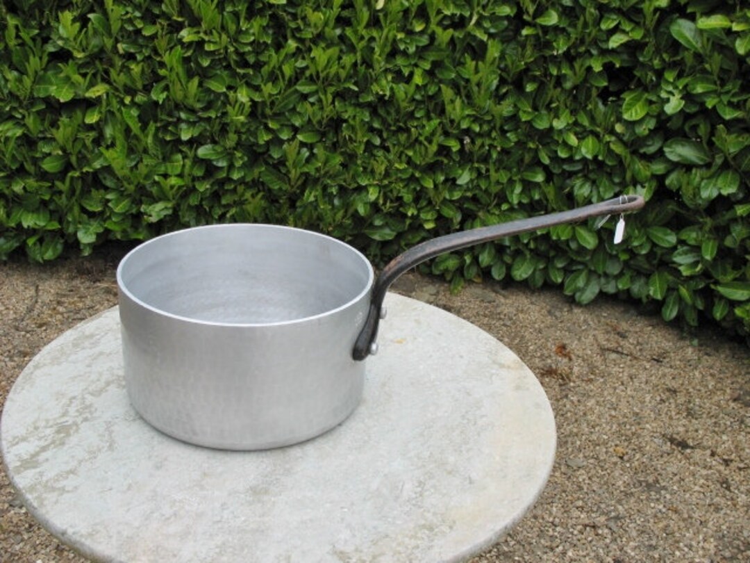 A Nice Vintage French Professional Quality Large Hammered Aluminium ...