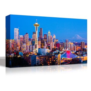 Seattle Skyline Panorama at Sunset as Seen From Kerry Park, Seattle, Wa ...