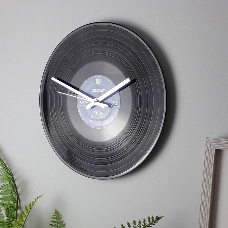 Vinyl Record Clock - Etsy