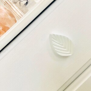 Leaf Shaped Concrete Drawer Knob/pull Painted. - Etsy
