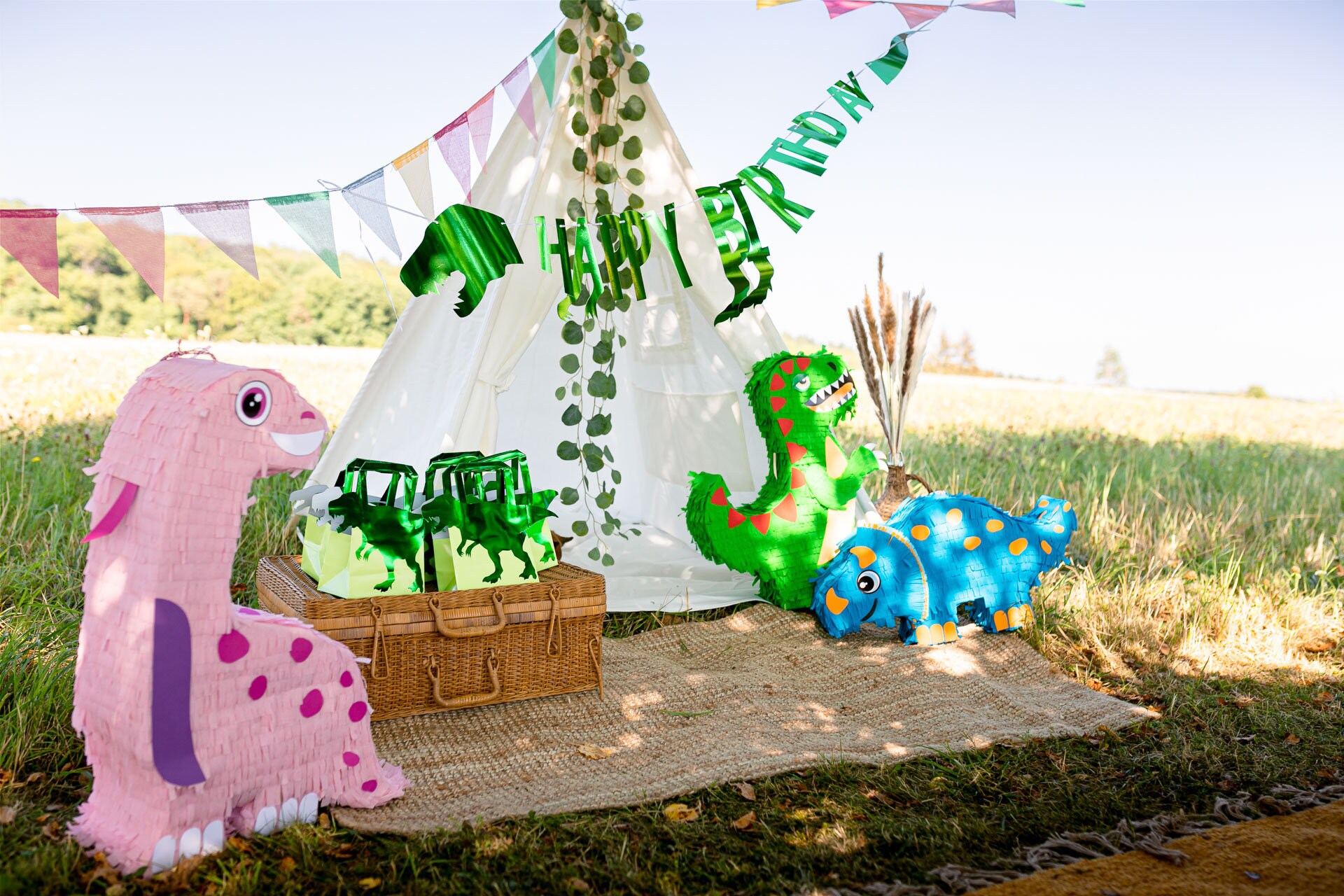 Dinosaur Triceratops Piñata - Etsy