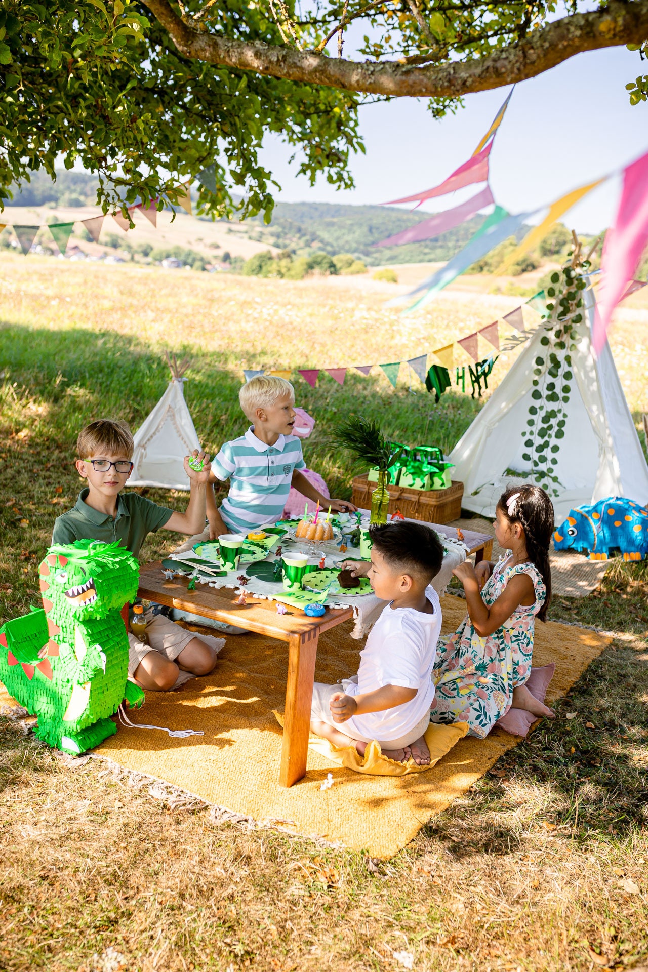 Dinosaur Triceratops Piñata - Etsy